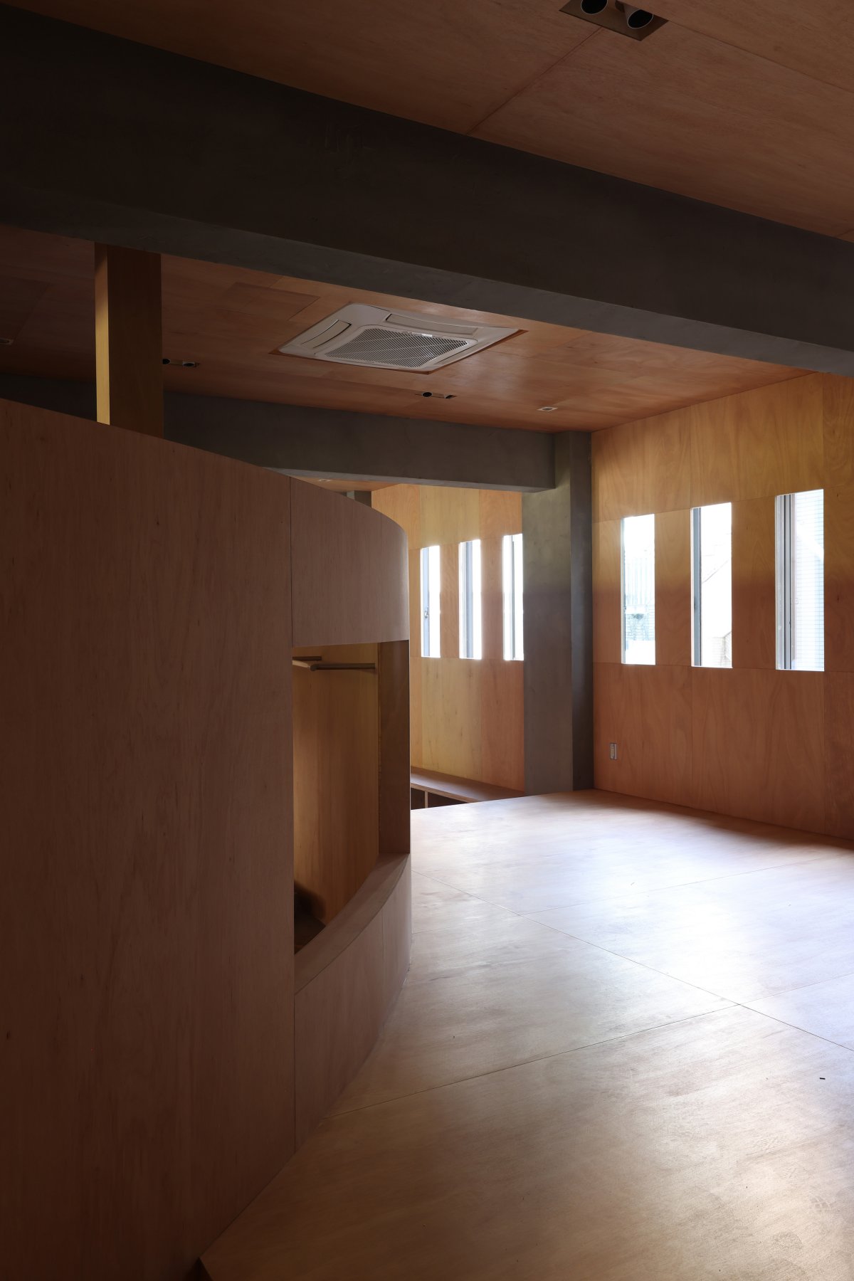 YinjiSpace - MOU Architecture Studio x 62 Beiting Lane Store